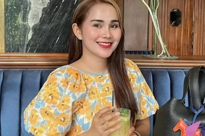 Isa Zega Ditetapkan Tersangka Kasus Pencemaran Nama Baik - Selebcam